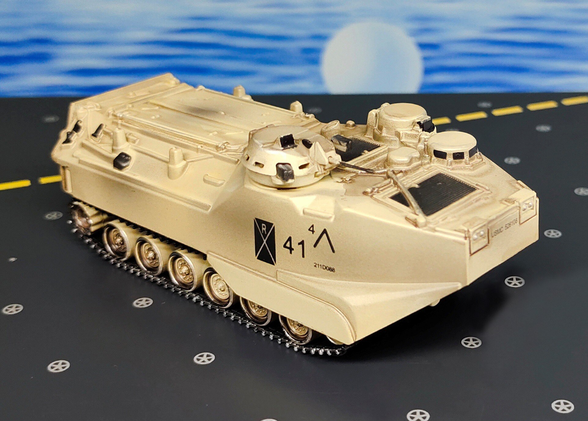 1:72 Aav-7a1 amphibious armored assault vehicle Static simulation model ...